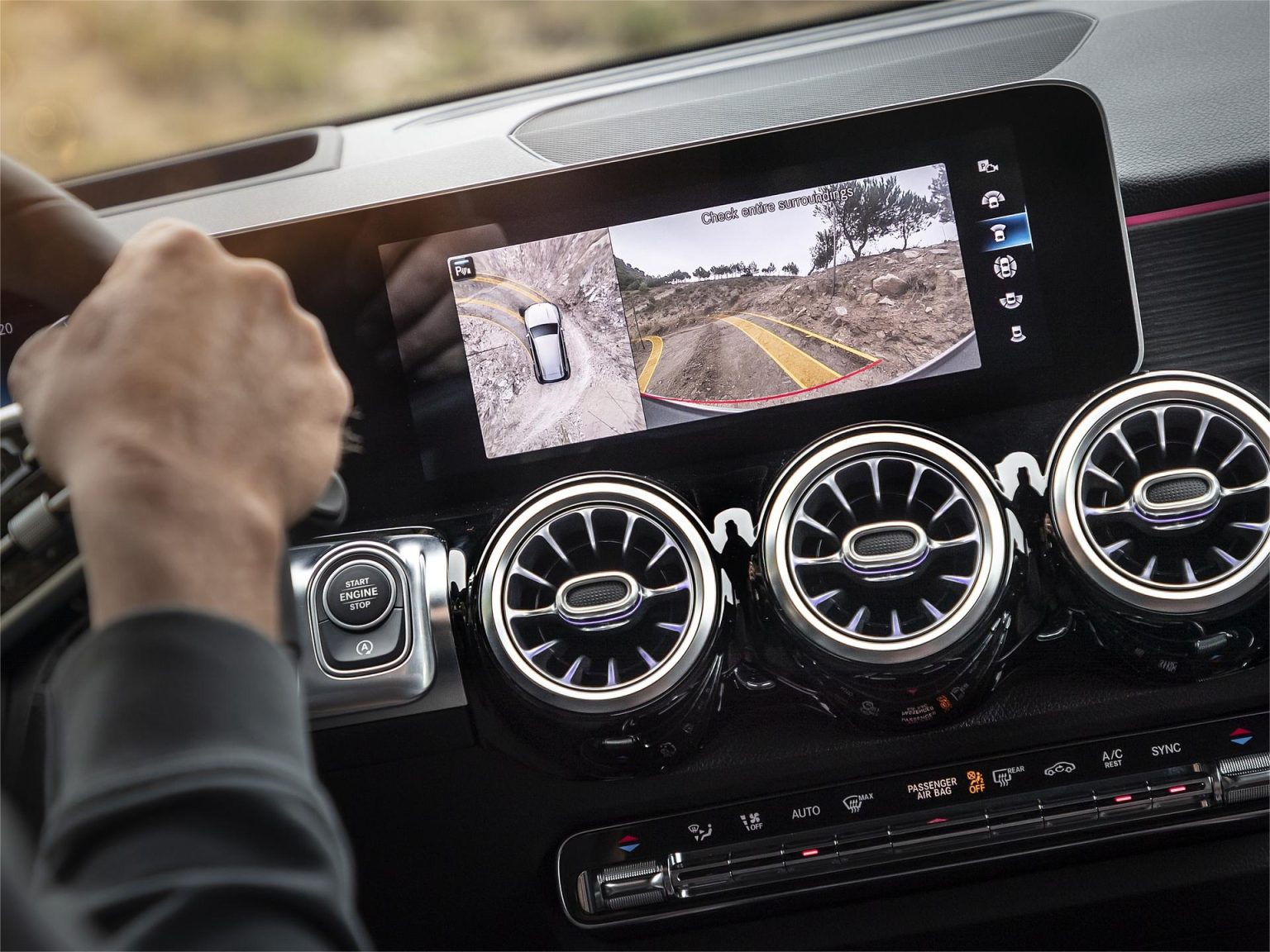 MBUX CarPlay Full Screen Hack: How to Achieve It - Carplay for Mercedes ...